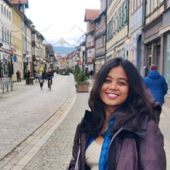 Prashansa Portafolio - Business Undergrad.